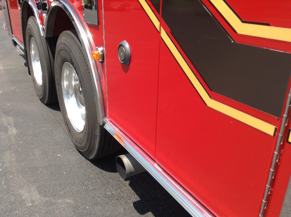 2004 Pierce Ladder Truck #71668 – FTR – Fire Truck Resource