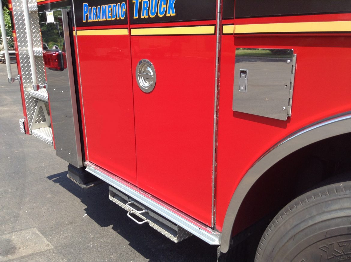 2004 Pierce Ladder Truck #71668 – FTR – Fire Truck Resource