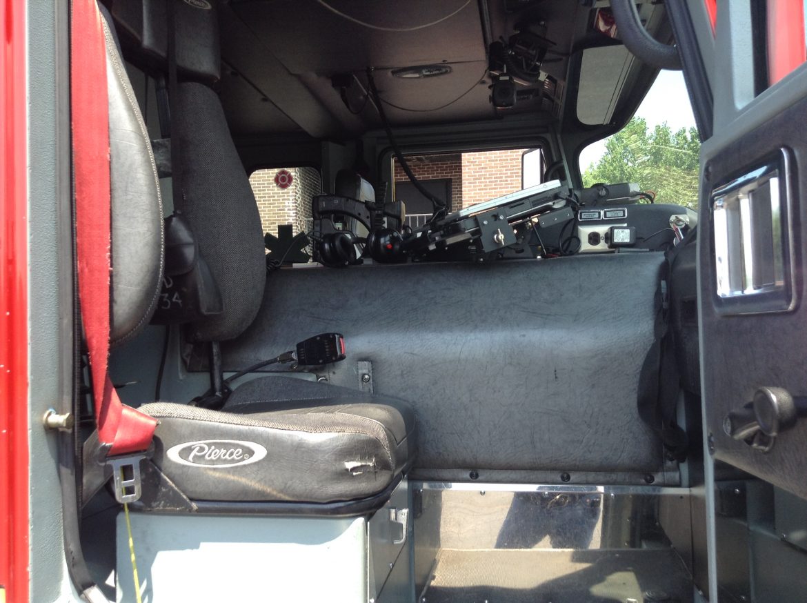 2004 Pierce Ladder Truck #71668 – FTR – Fire Truck Resource