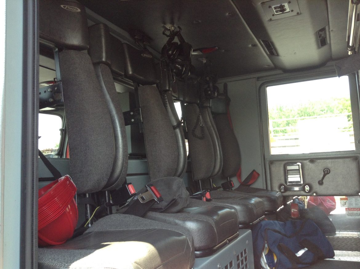 2004 Pierce Ladder Truck #71668 – FTR – Fire Truck Resource