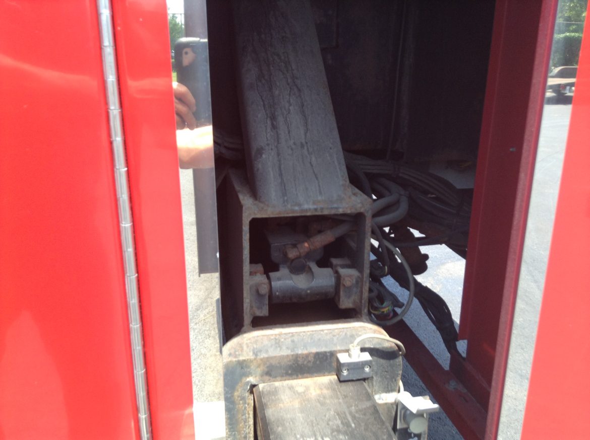 2004 Pierce Ladder Truck #71668 – FTR – Fire Truck Resource