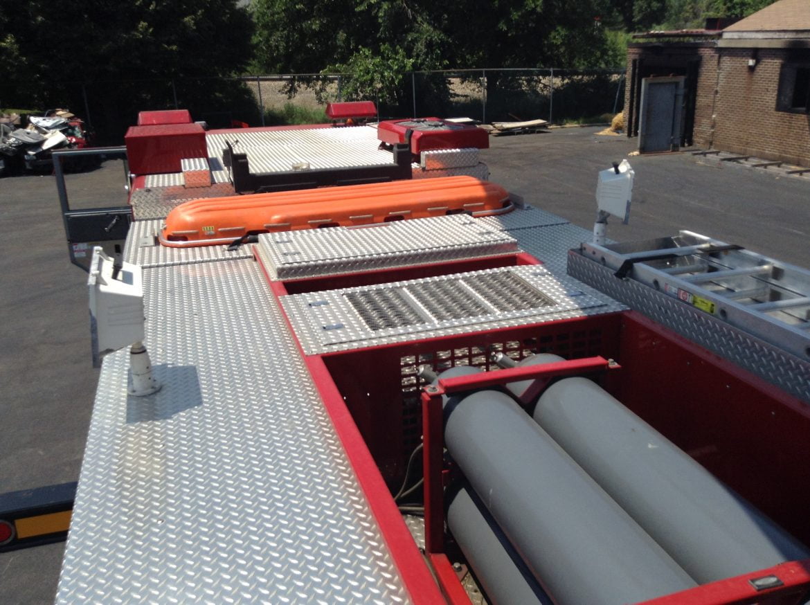 2004 Pierce Ladder Truck #71668 – FTR – Fire Truck Resource