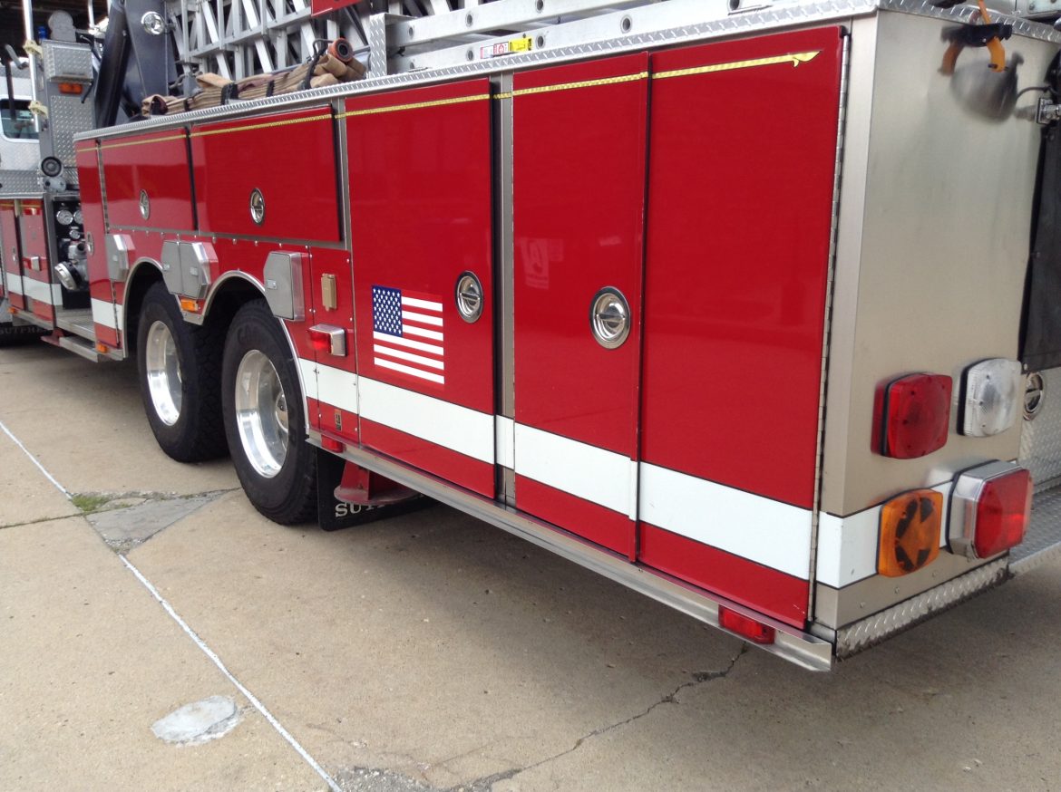 2000 Sutphen 100’Platform #716106 – FTR – Fire Truck Resource