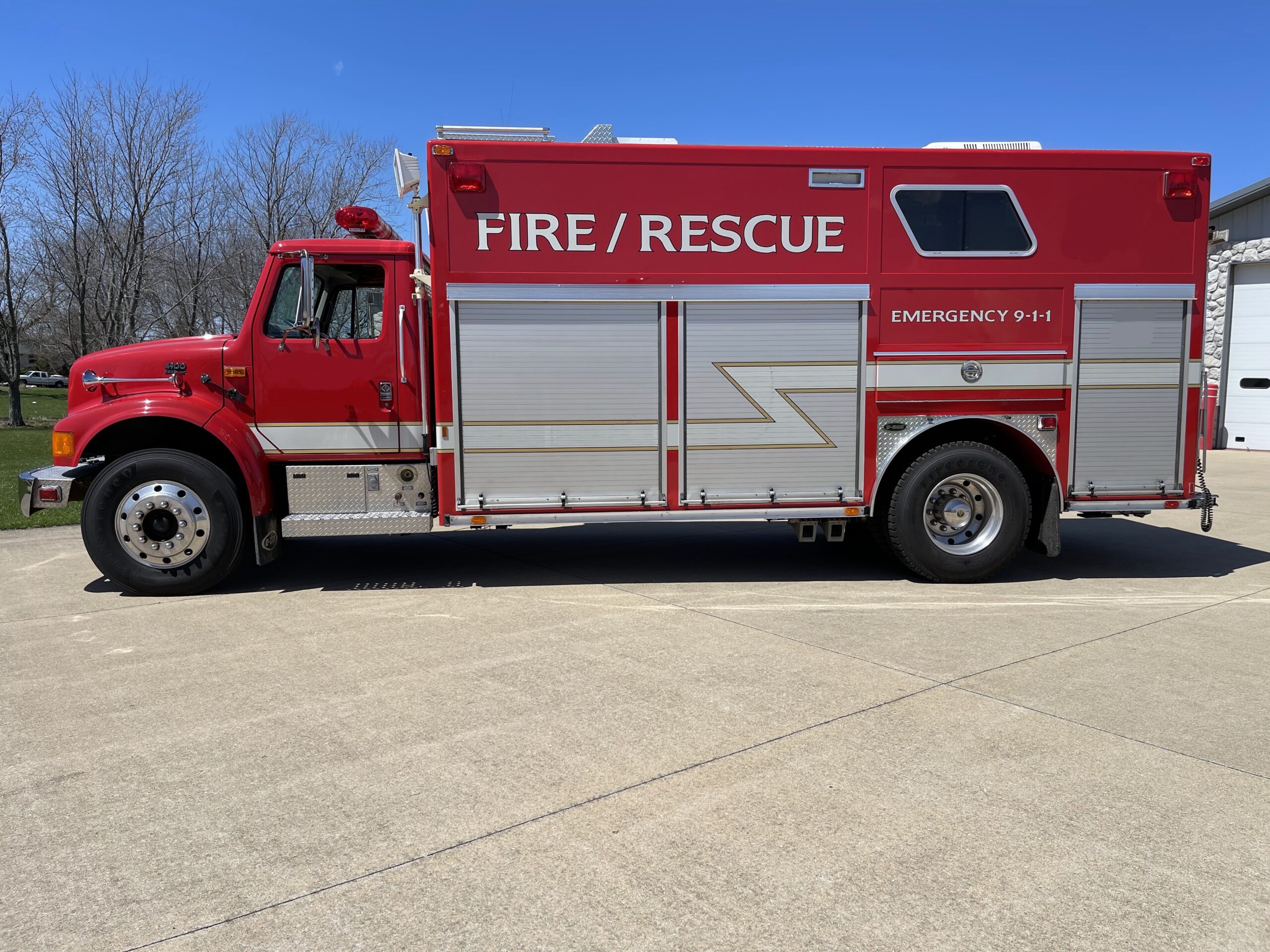 1995 International E-One Rescue #716261 – FTR – Fire Truck Resource