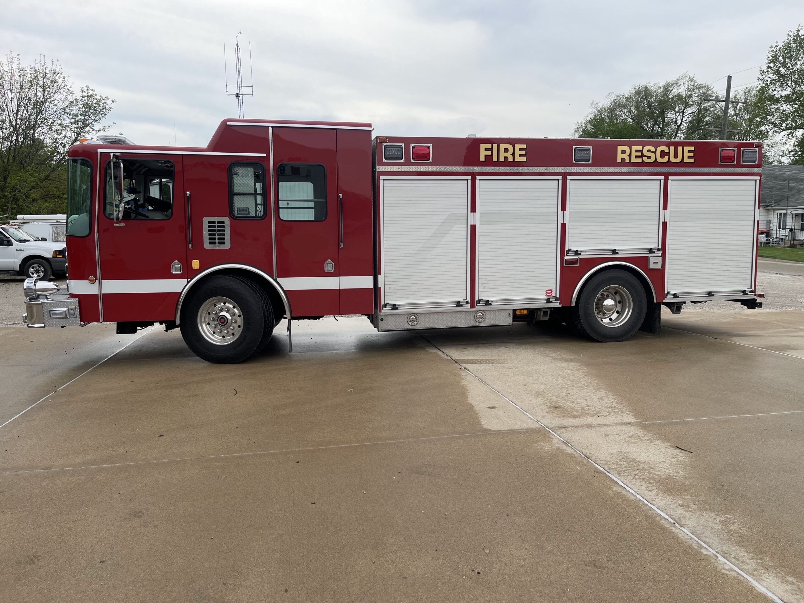 1996 HME 19′ Rescue #716309 – FTR – Fire Truck Resource