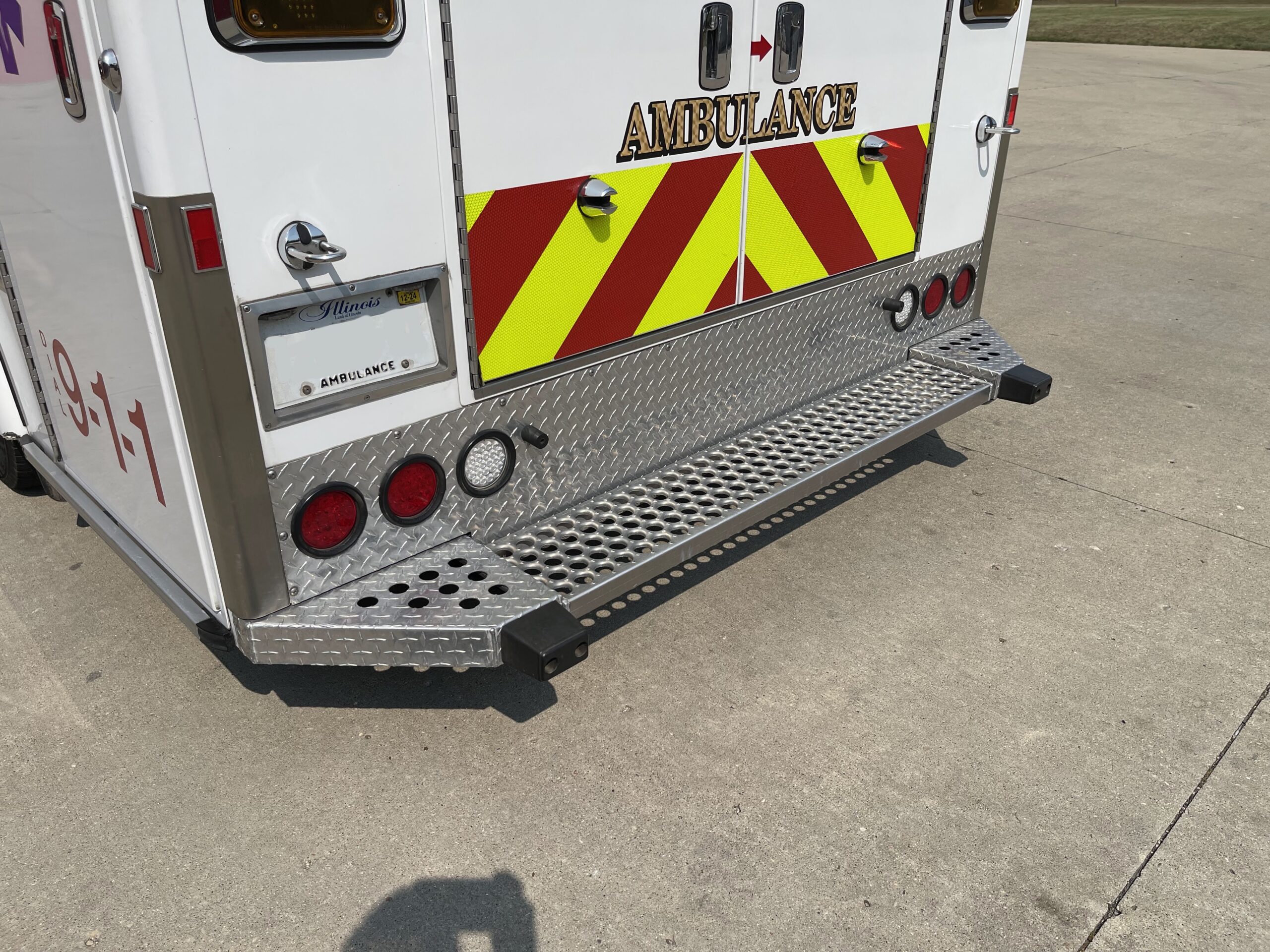 2017 Ford Demers Ambulance #716304 – FTR – Fire Truck Resource
