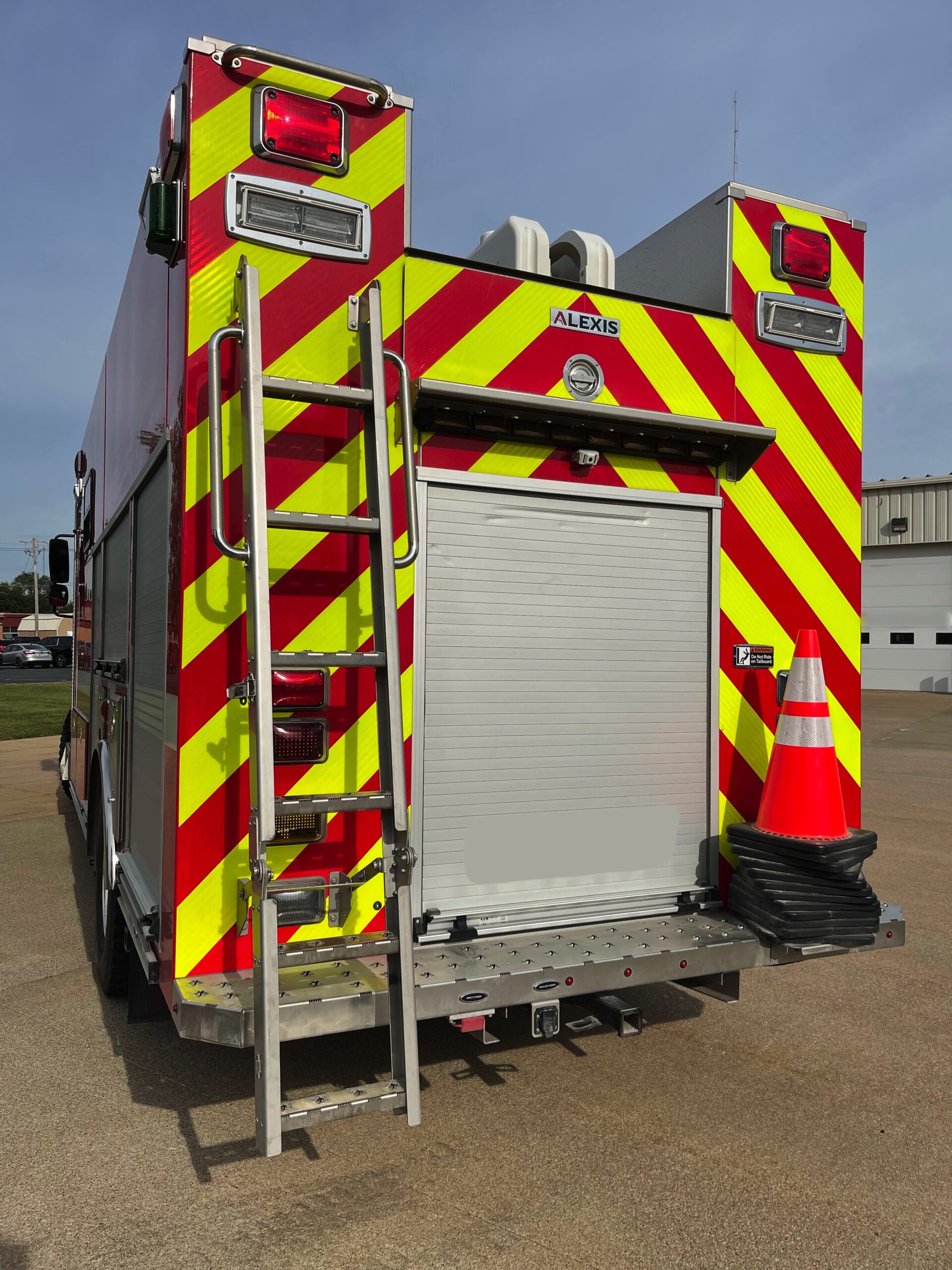 2017 Freightliner Alexis 20′ 4×4 Rescue #716323 – FTR – Fire Truck Resource